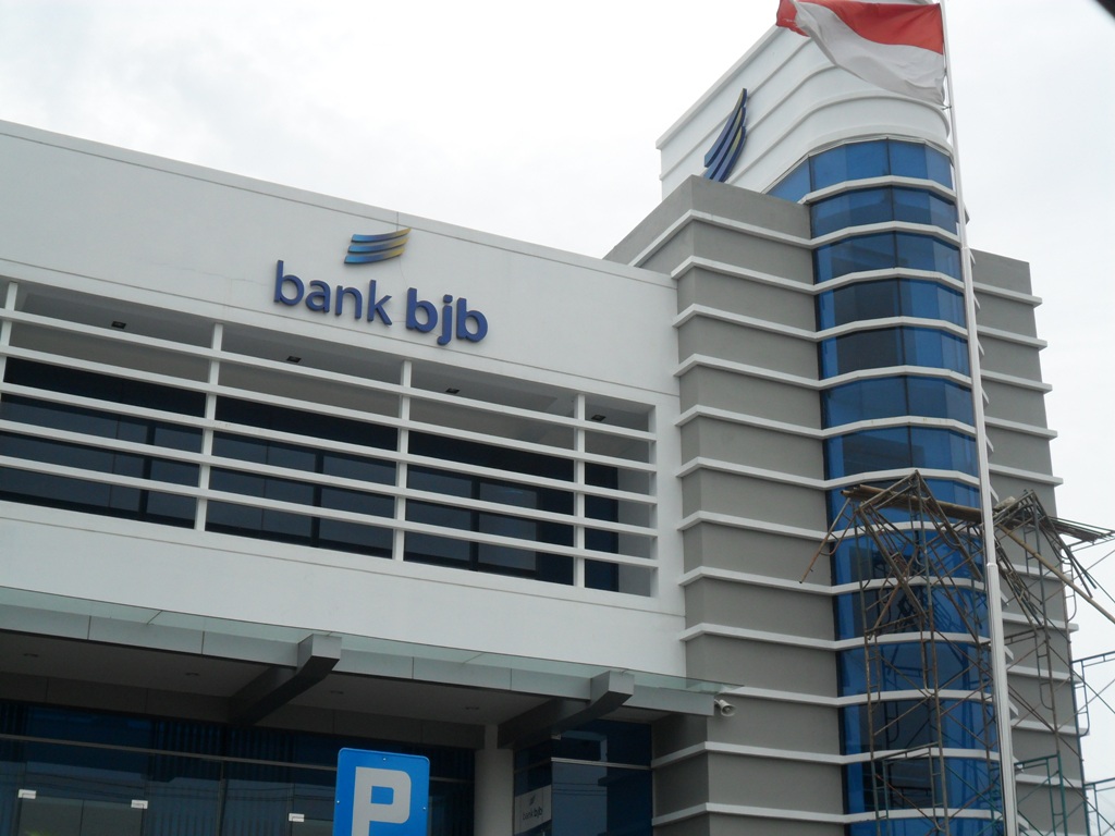 Bank BJB Kantor Cabang Karawang - Spirit Kawanua News
