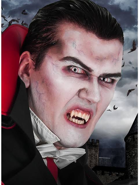 Cara Menjadi Vampir: Mitos, Fakta, dan Legenda - Spirit Kawanua News