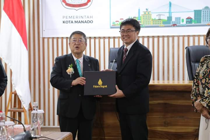 Letter Of Intent Jadi Tanda Kerjasama Pemkot Manado dengan Pemerintah ...